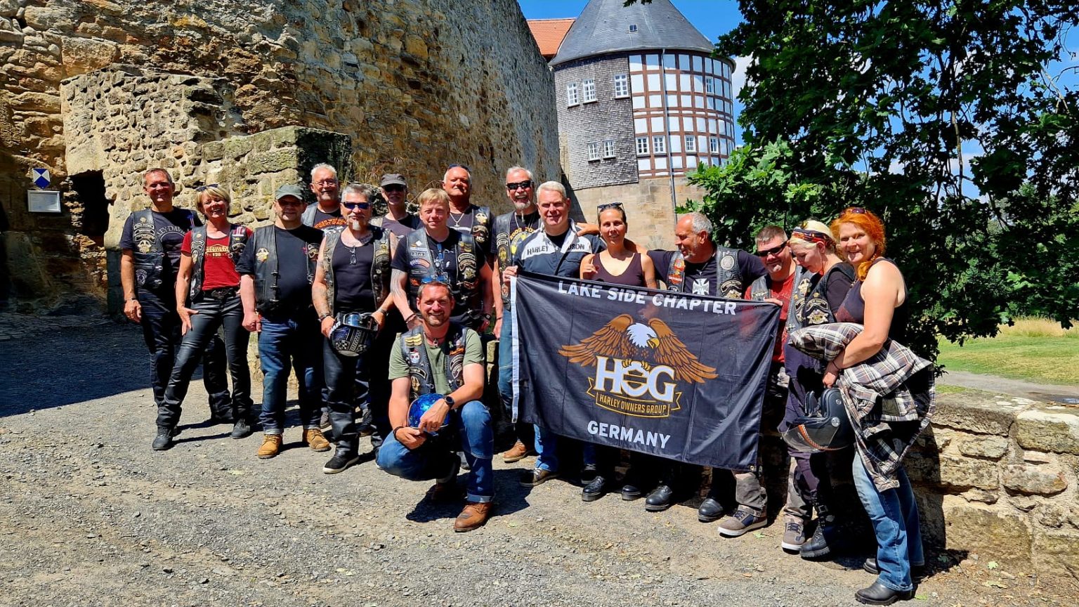 Burg Herzberg - H.O.G. LAKESIDE Chapter Germany e.V.